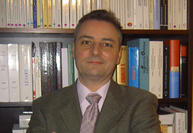 „Macron muss schnell und dezidiert handeln“ / Interview mit dem ...